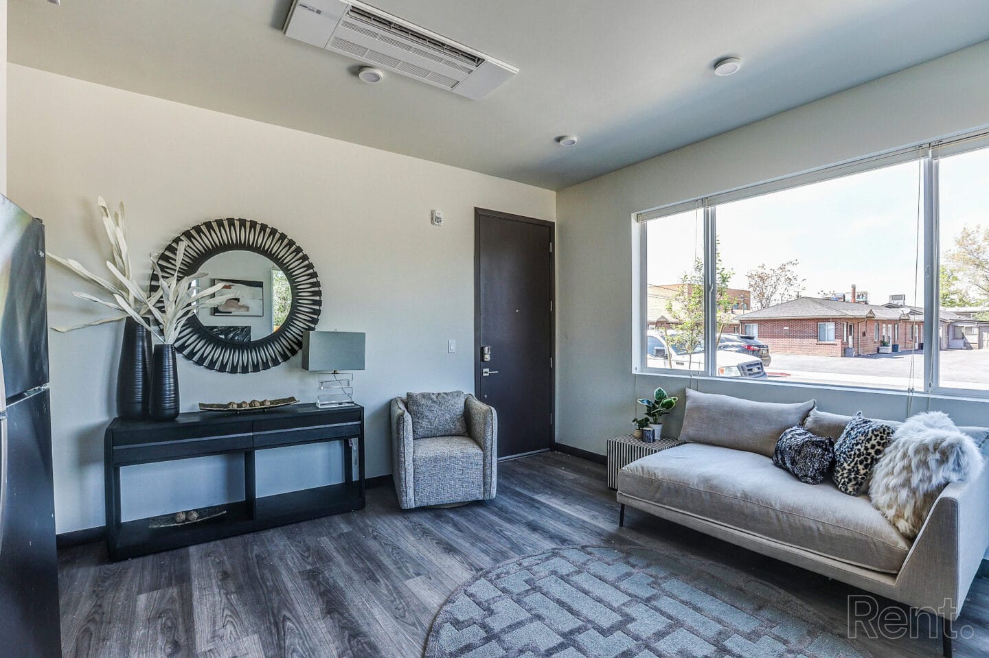 320 Grand Canyon | Luxury 1-Bedroom Apartments in Reno’s Midtown